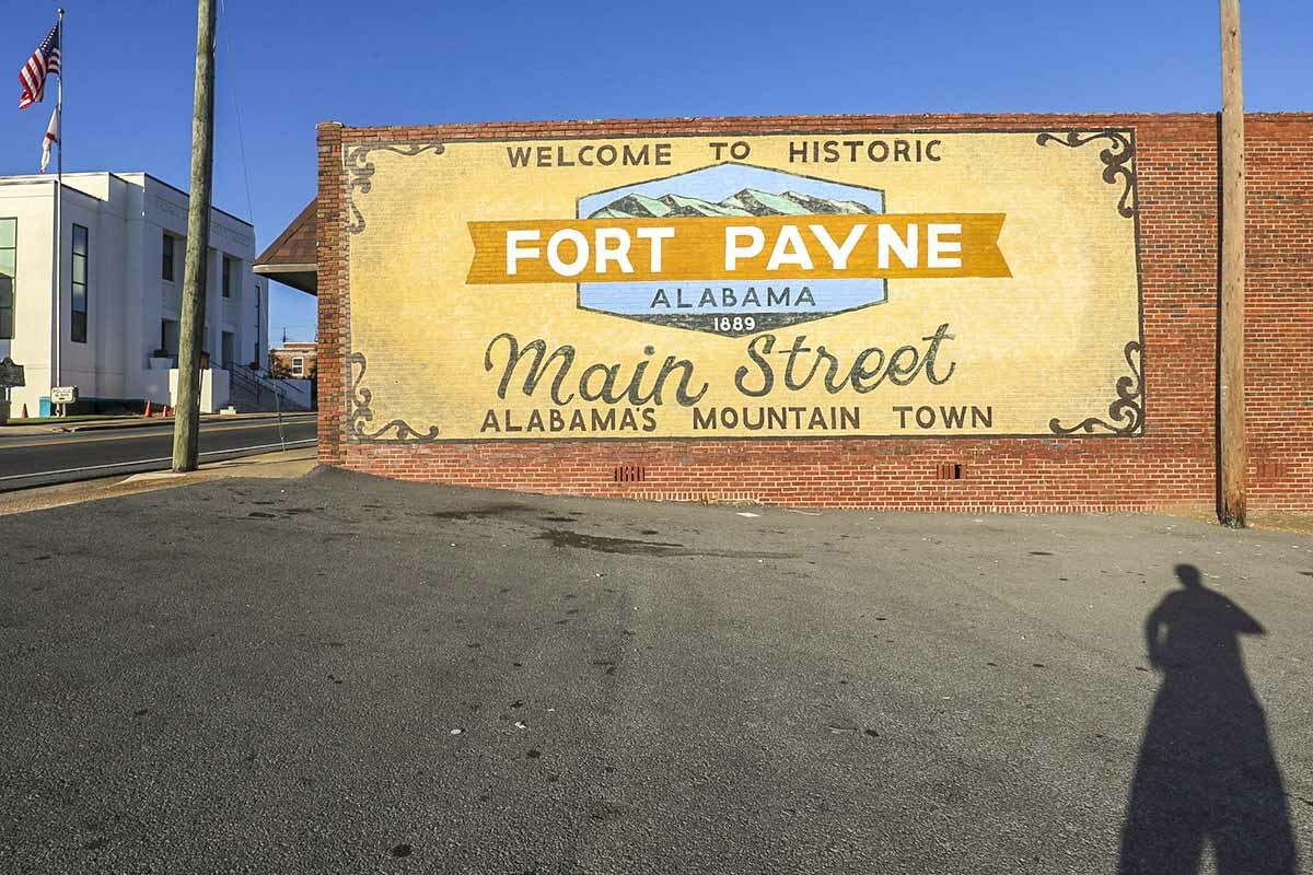 Fort Payne, Alabama: The Foothills of the Appalachians